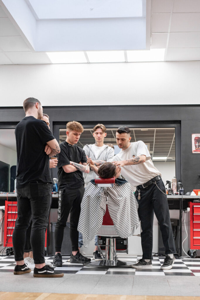 Kurs barberski dla początkujących - szkolenie BASIC